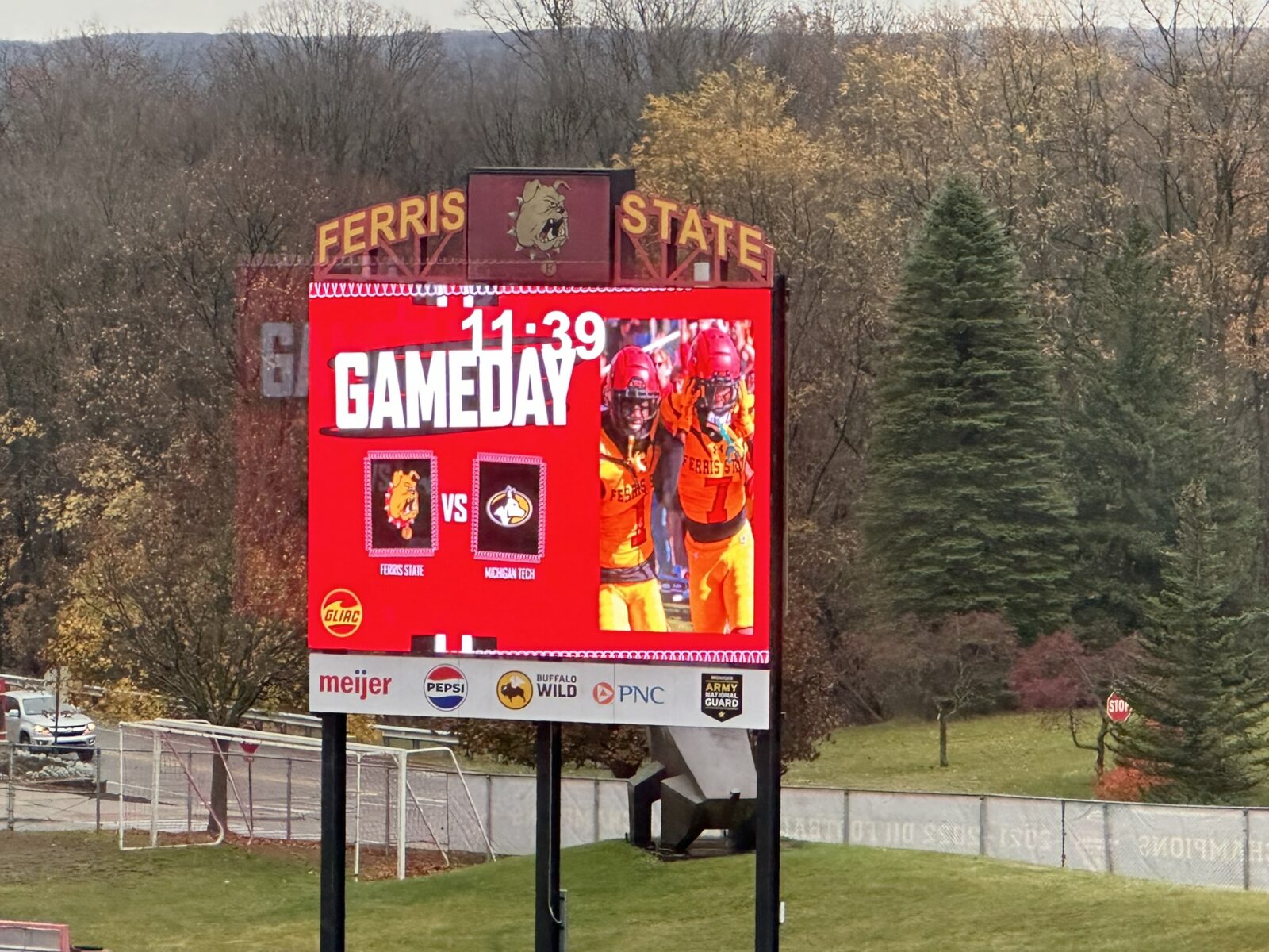 Ferris State Bulldogs Football Stadium - OES Scoreboards